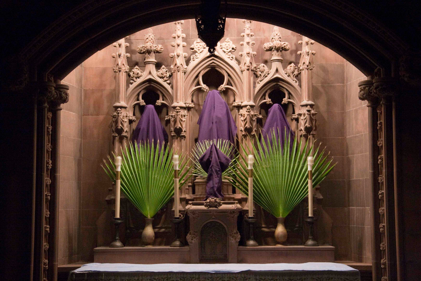 Why Do Churches Veil Crucifixes and Statues in Lent? | The Catholic ...