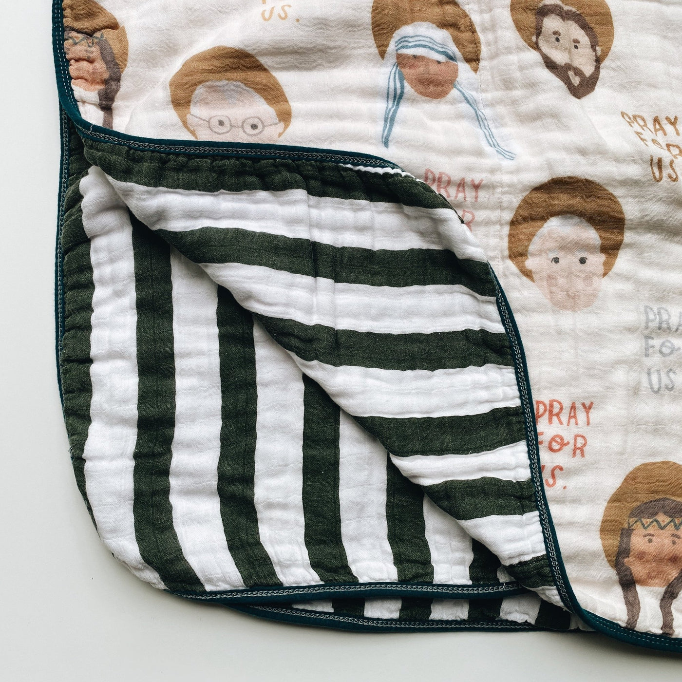 Be A Heart All Saints Deluxe Muslin Quilt | The Catholic Company®